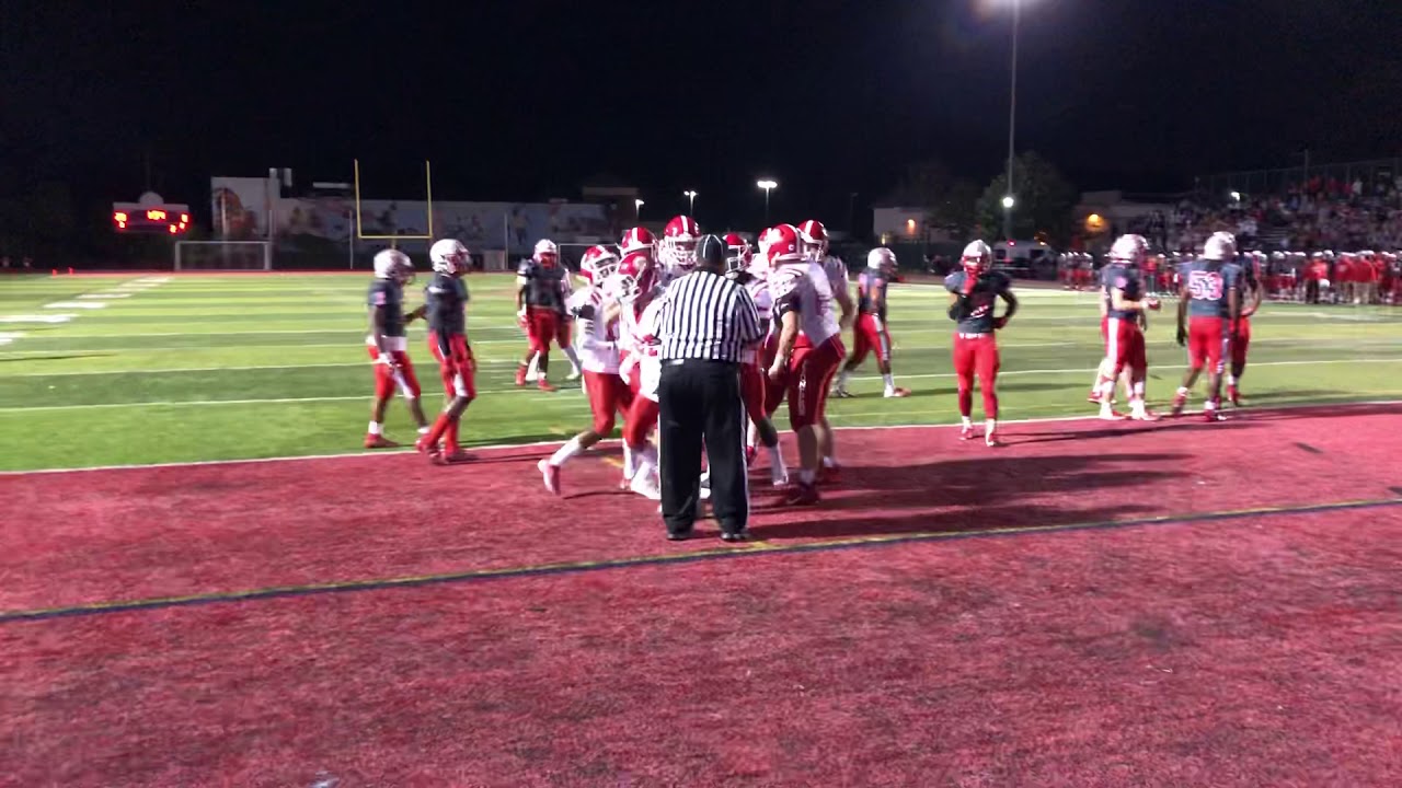 Nick Carelli hauls in a touchdown pass from Colin Schofield late in the ...