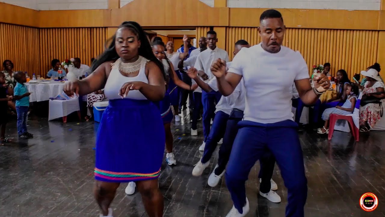 Ngishutheni (Gqom Bootleg )- Bridal Team Best Entrance (W+N) Wedding ...
