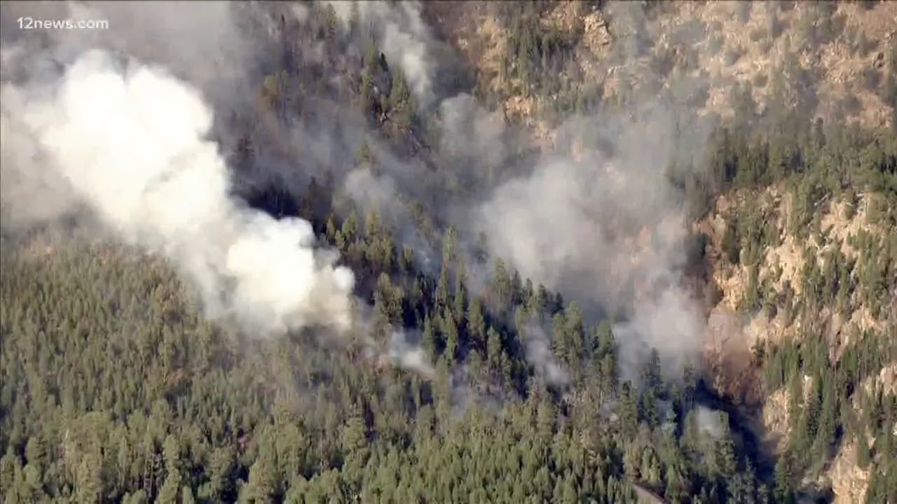 Tinder Fire burning northeast of Payson - YouTube