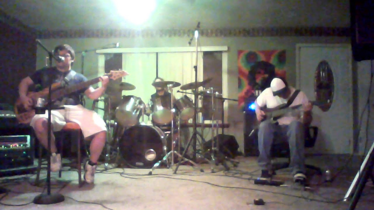 The Back of Your Mind - Munjplugged (Munj - Unplugged) - YouTube