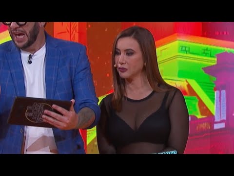 Mariazel blusa negra trasparentando bra