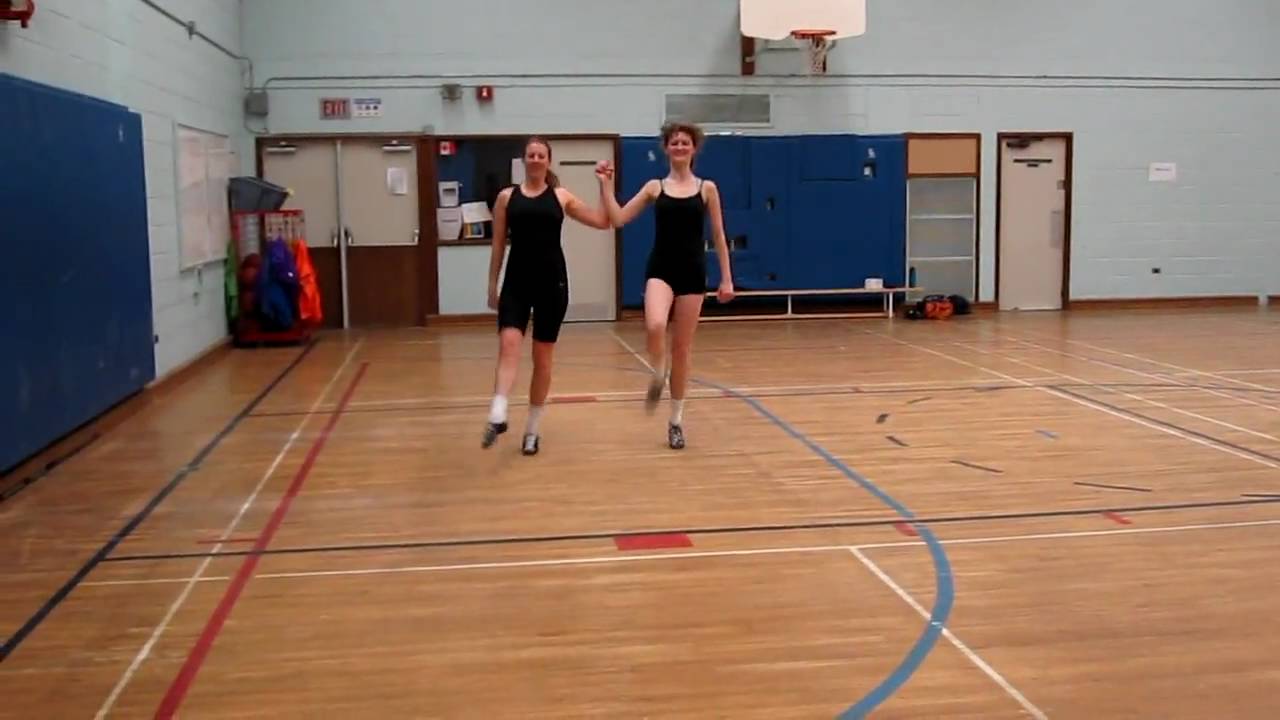 2 hand reel practice - YouTube