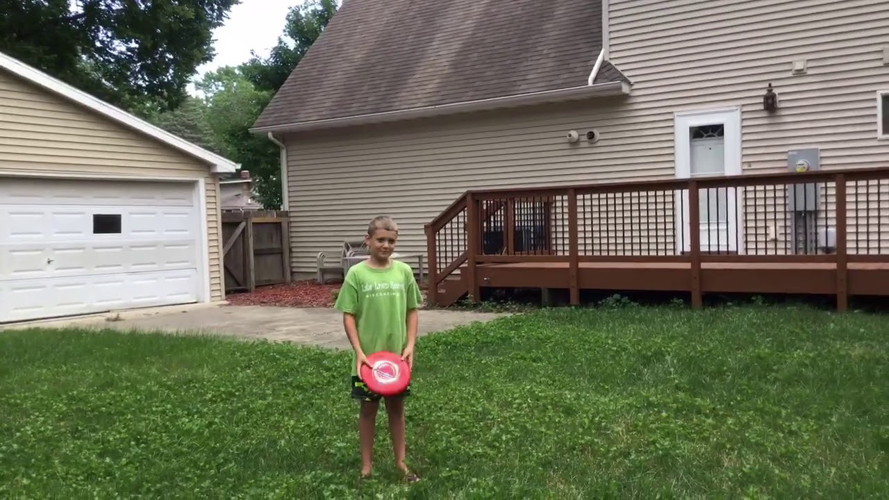 Three Way Frisbee Thrower - YouTube