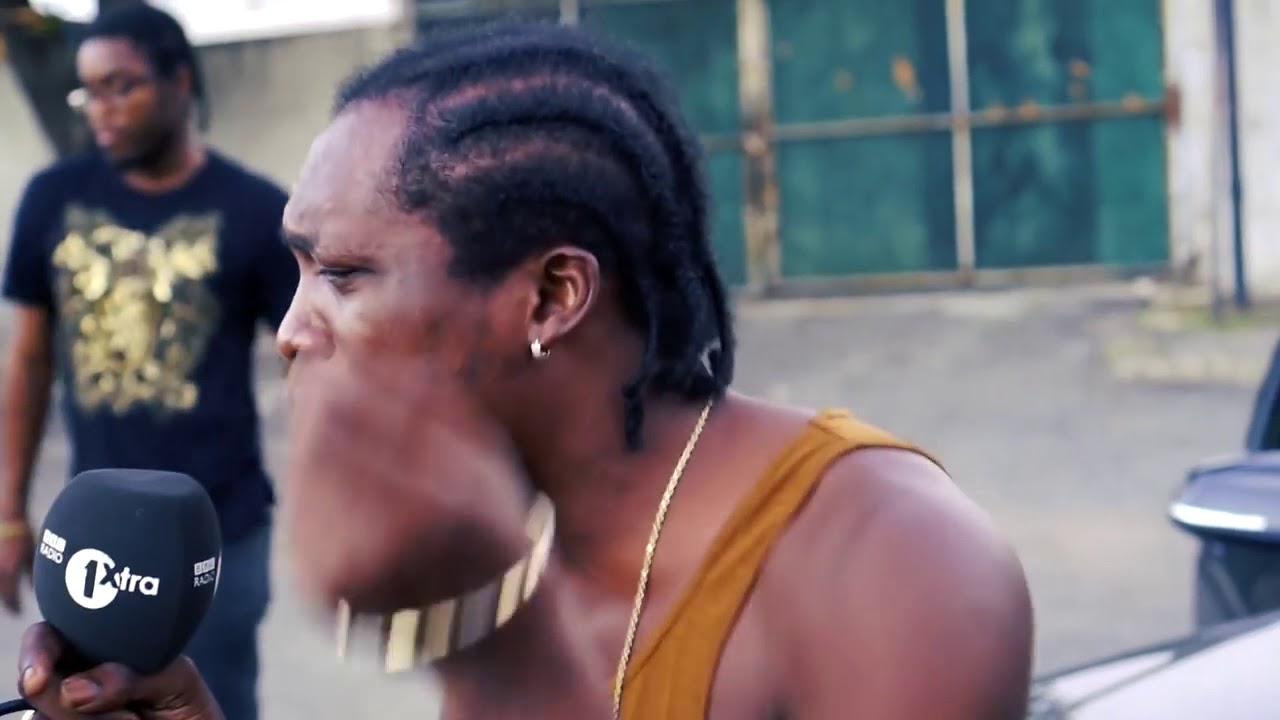 JaFrass Freestyling for BBC 1xtra [Video] - YouTube