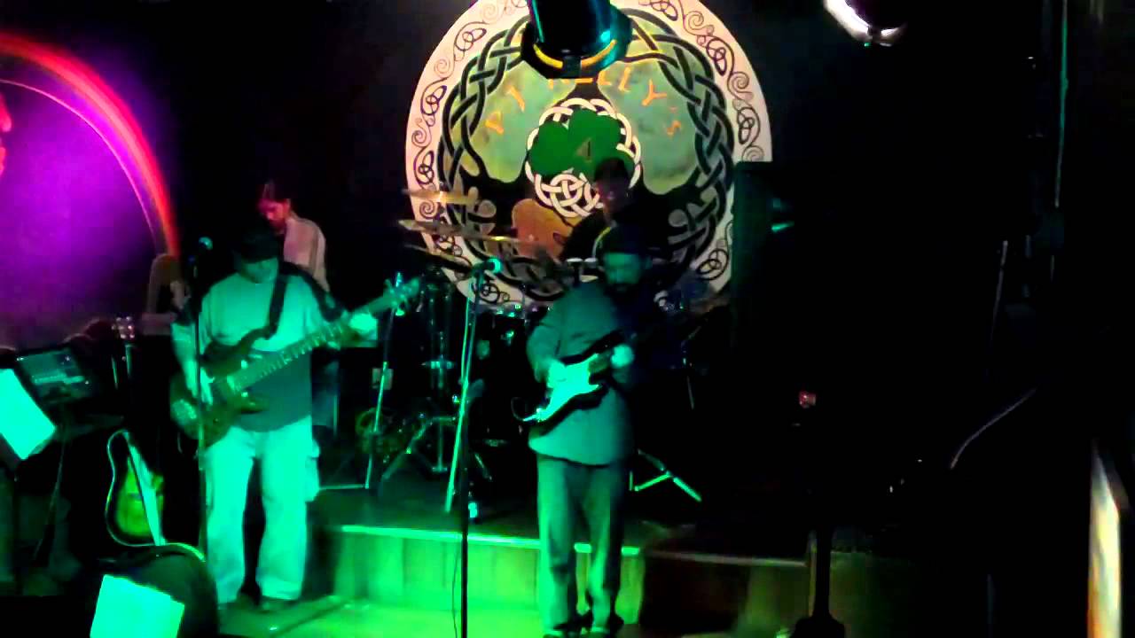 PJ Kelly's Open Mic- Jimi Hendrix by Rus Reppert - YouTube