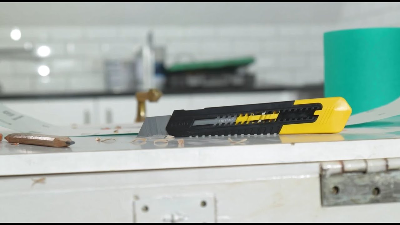 STANLEY® Deutschland | STANLEY® Standard Cutter 18mm | 0-10-151 - YouTube