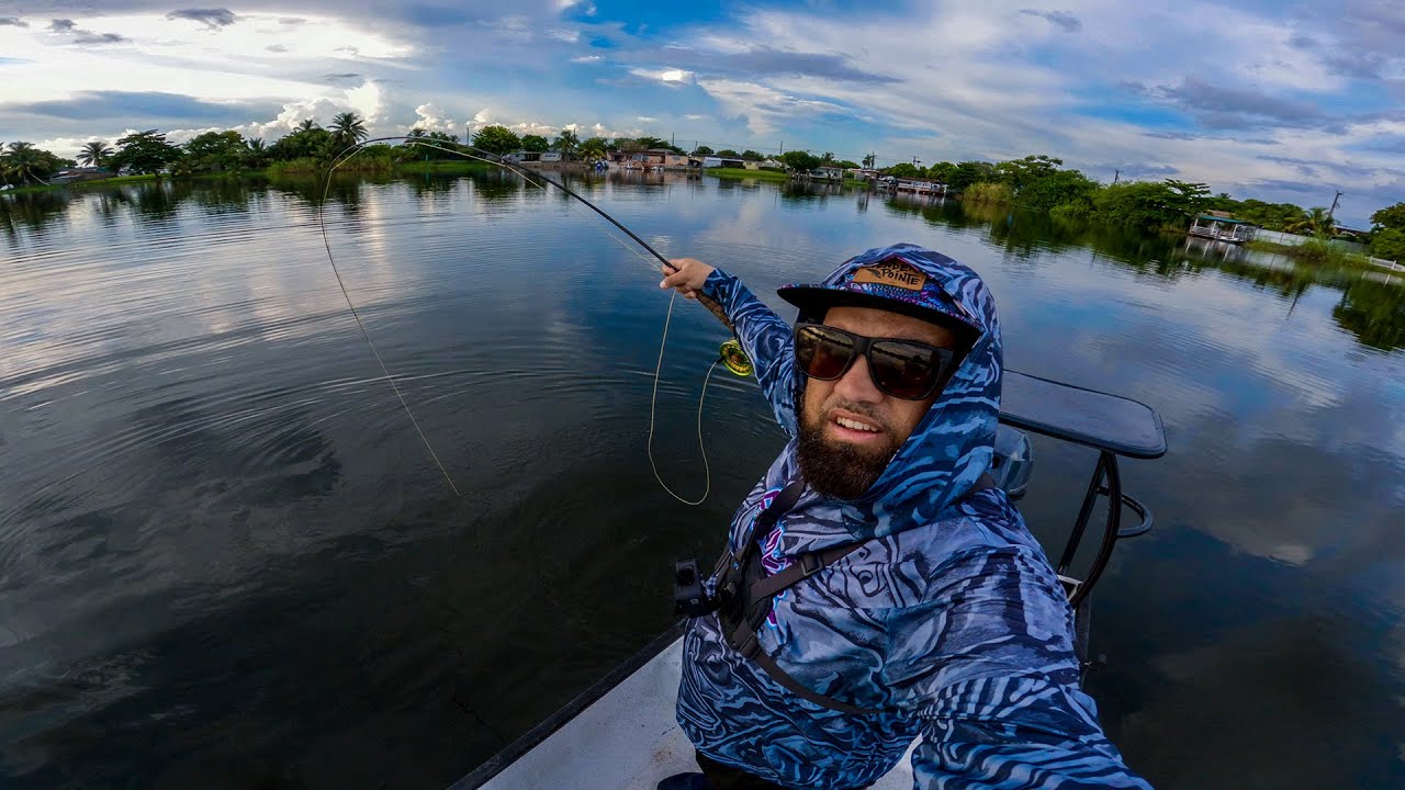 I Caught an ATLANTIC TARPON in a freshwater lake! - YouTube