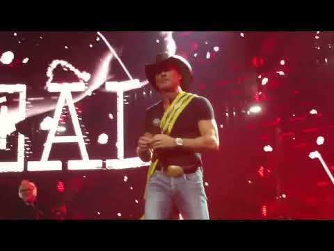 Tim McGraw Real Good Man. SRO Tour Orlando - YouTube