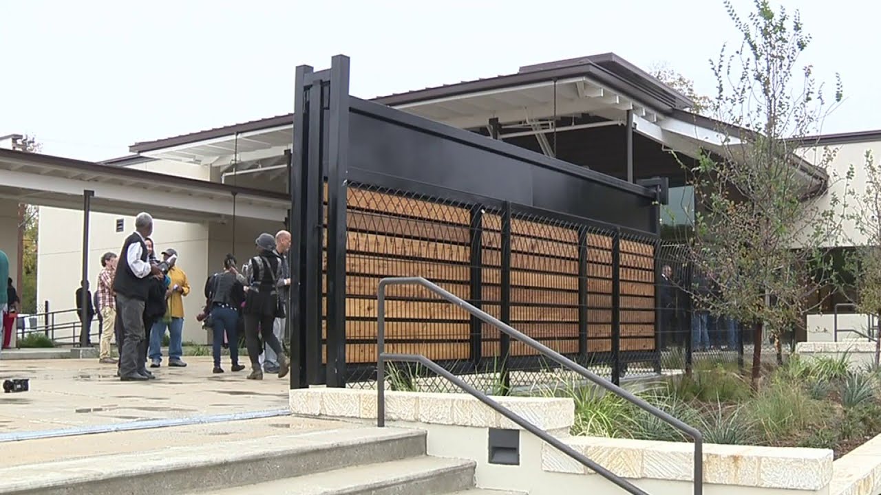 New community center on East Side opens Wednesday - YouTube