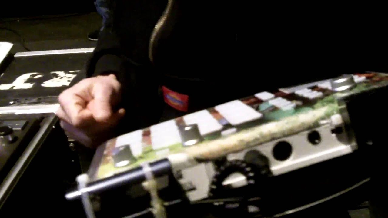The first ever spinning wireless MPC remote.MOV - YouTube
