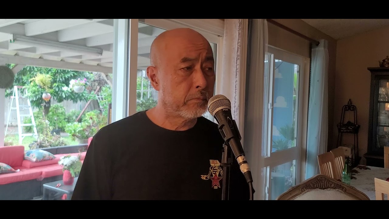 황혼의 부르스 - 1968 이미자 - Cover Chris Cho - YouTube