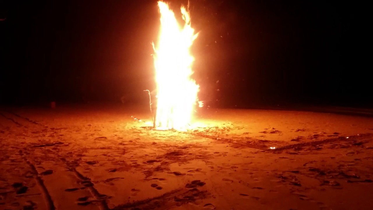 bonfire, blue lagoon beach resort, nacula island, fiji - YouTube