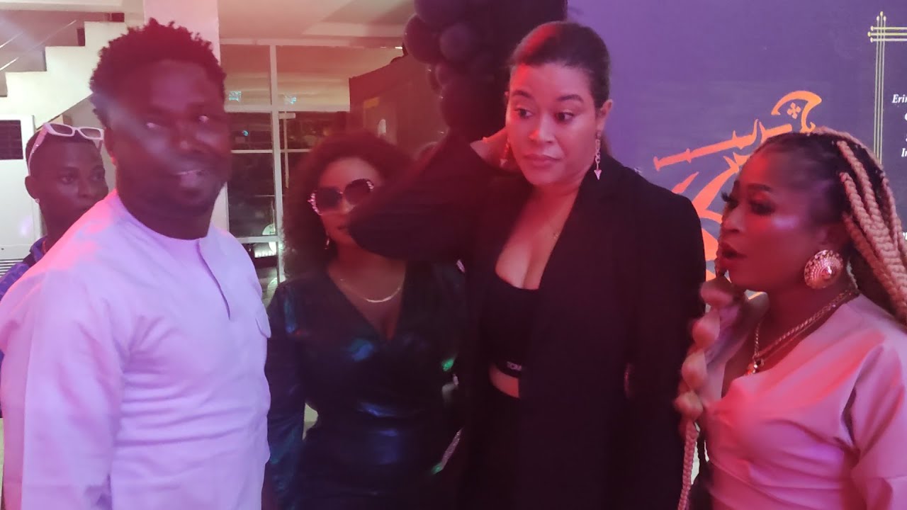 WATCH THE ARRIVAL OF NOLLYWOOD ACTRESS ADUNI-ADE AT WASIU ALABI PASUMA ...