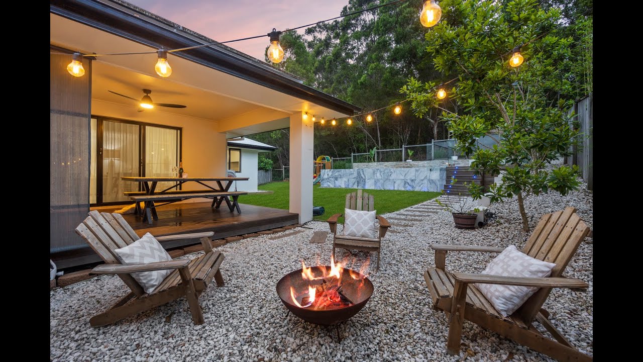 Tracy Tomars proudly presents 12 Skyburnett Street, Reedy Creek - YouTube