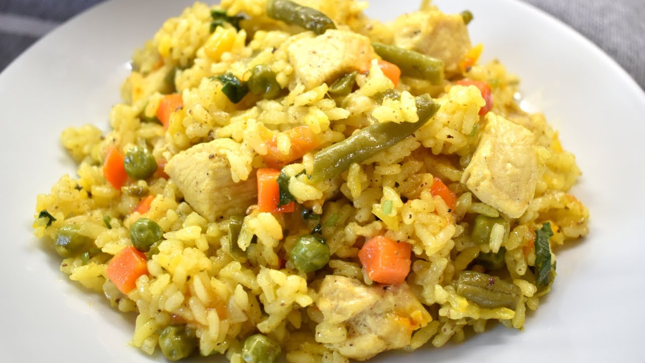 Como hacer un Rico Arroz con Pechugas de Pollo Rápido y Fácil - YouTube