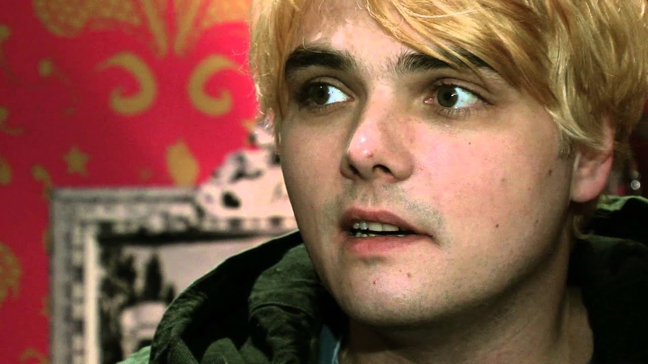 NME interview: Gerard Way On Solo Life After My Chemical Romance - YouTube
