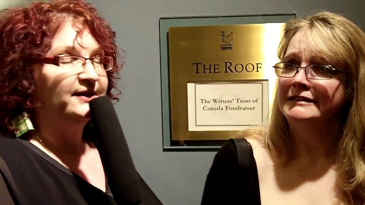 kc dyer Chats with Kim Plumley of TheBookBroads.com - YouTube