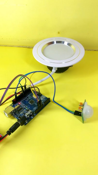 how to make Motion detection light on off PIR sensor project | #arduinoproject - YouTube
