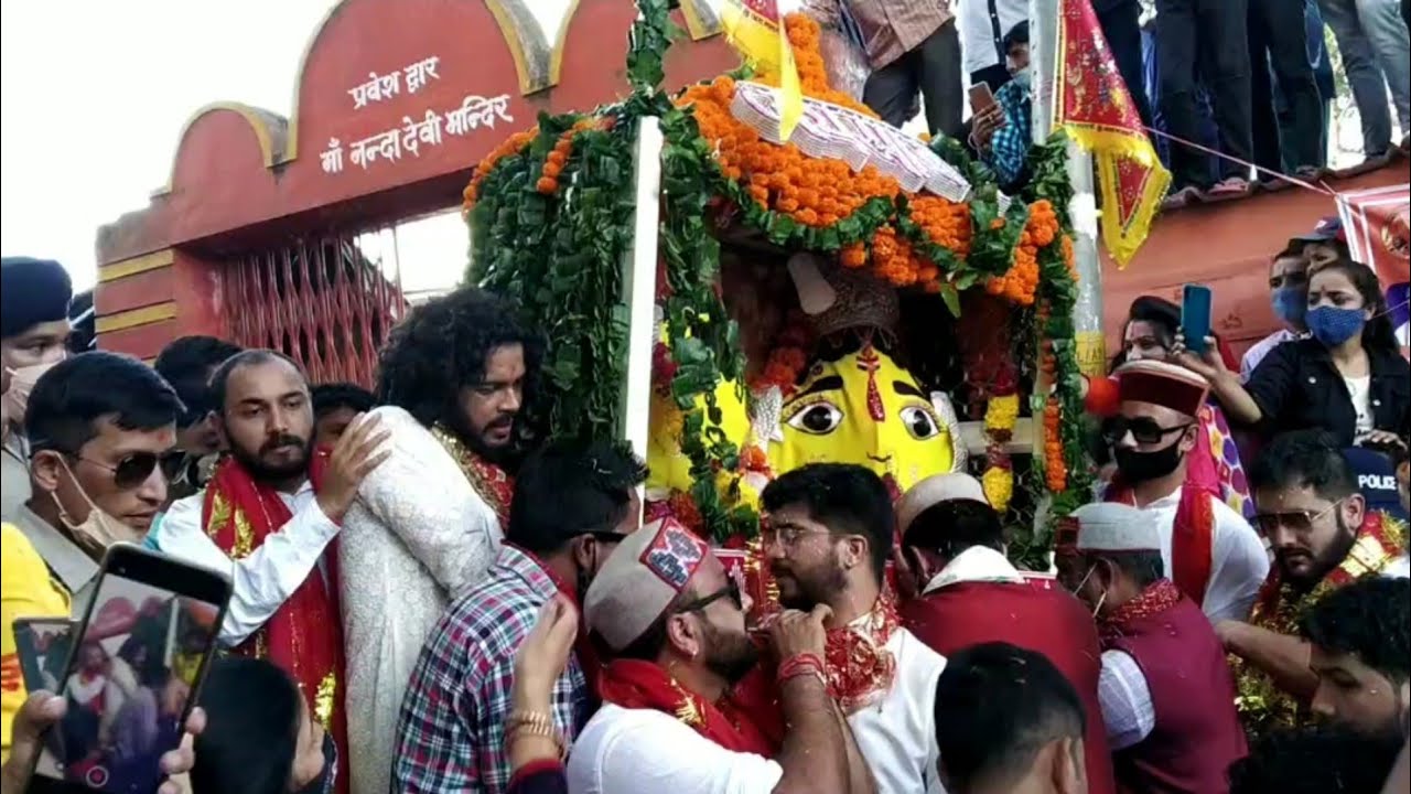 kaise hui maa nanda sunanda ki vidayi - Vlog 92 - YouTube