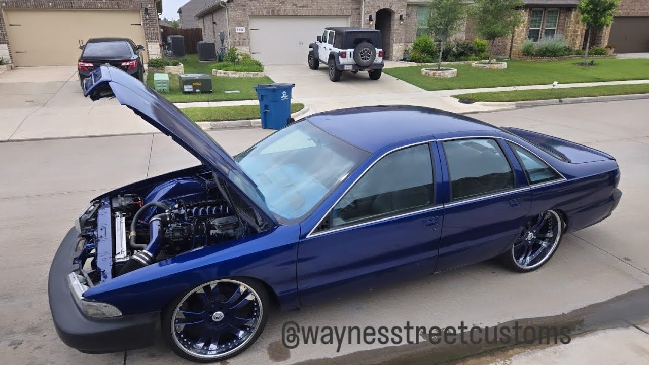 update on Caprice clean engine bay - YouTube