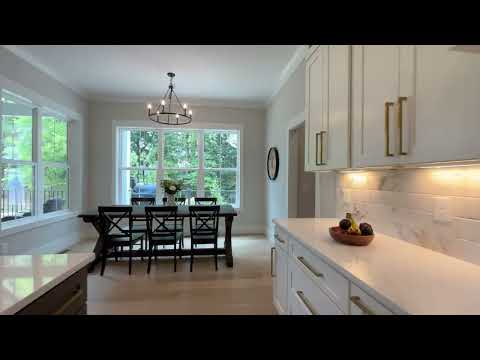 8422 S Northshore Dr, Knoxville, TN 37919