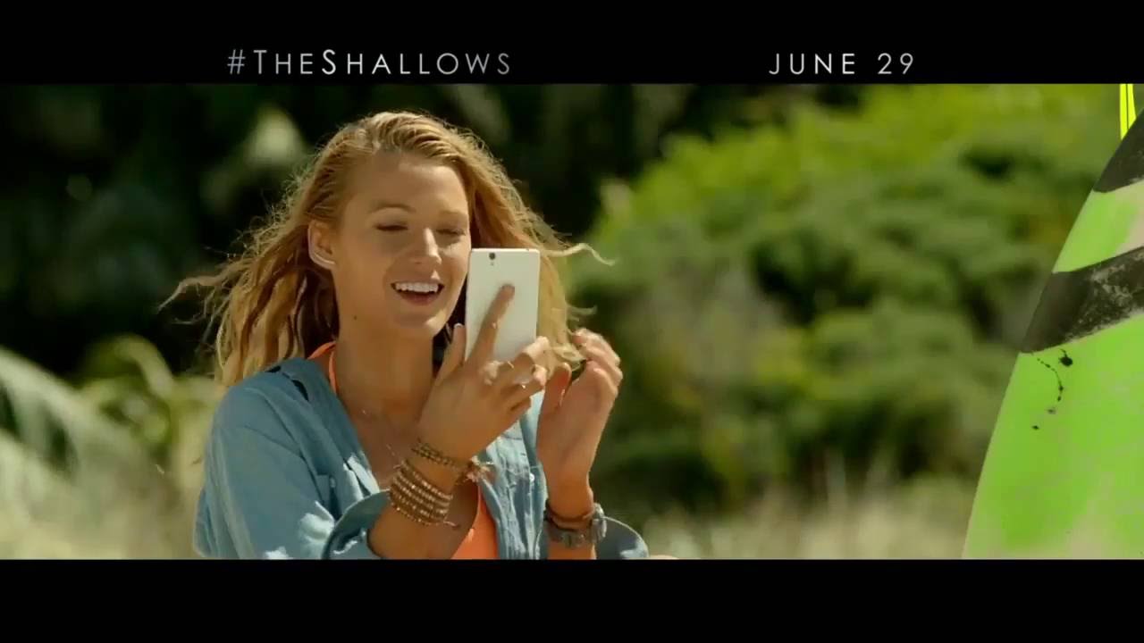 The Shallows - 'Shark Attack' TV Spot | Blake Lively, Óscar Jaenada ...