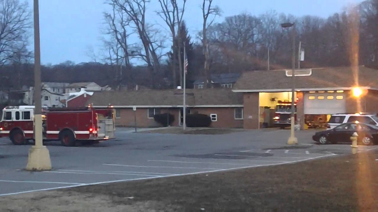 Peekskill NY. Volunteer Fire Department Engine 130 As Rescue 134 ...
