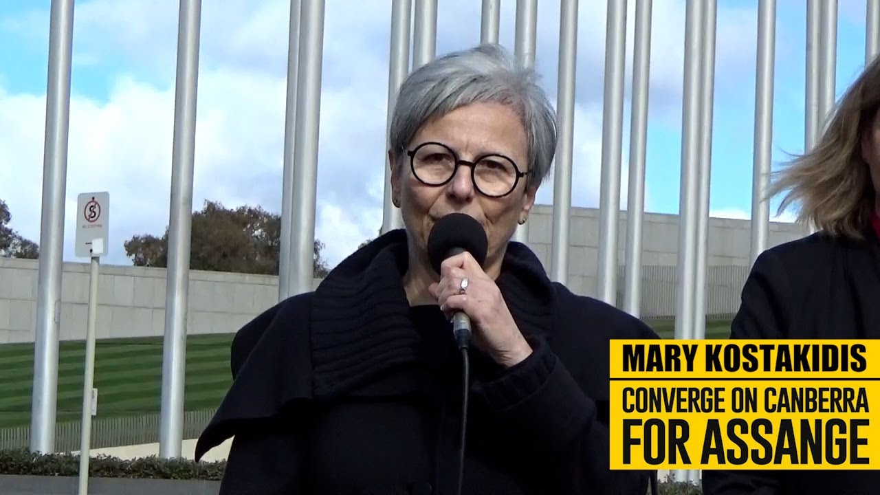 ASSANGE: Mary Kostakidis releases the dove - YouTube