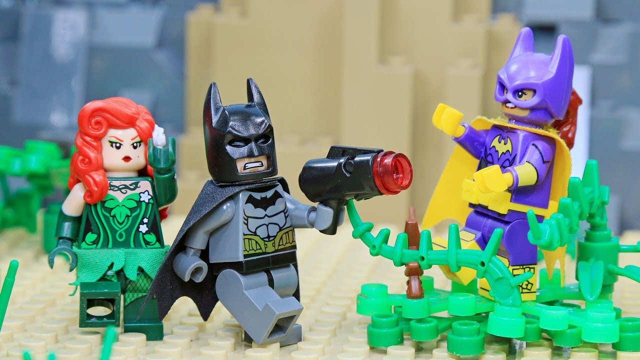 Brick Channel Lego Batman: Two Girls One Batman - YouTube