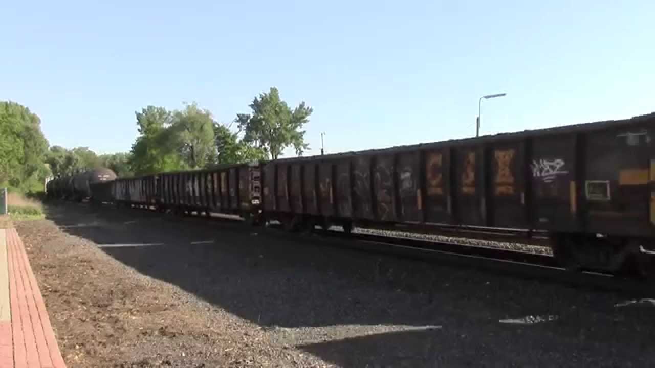 May 23 2015 Ridgefield Park NJ Q417 CSX 8376, 8721, 4428 - YouTube