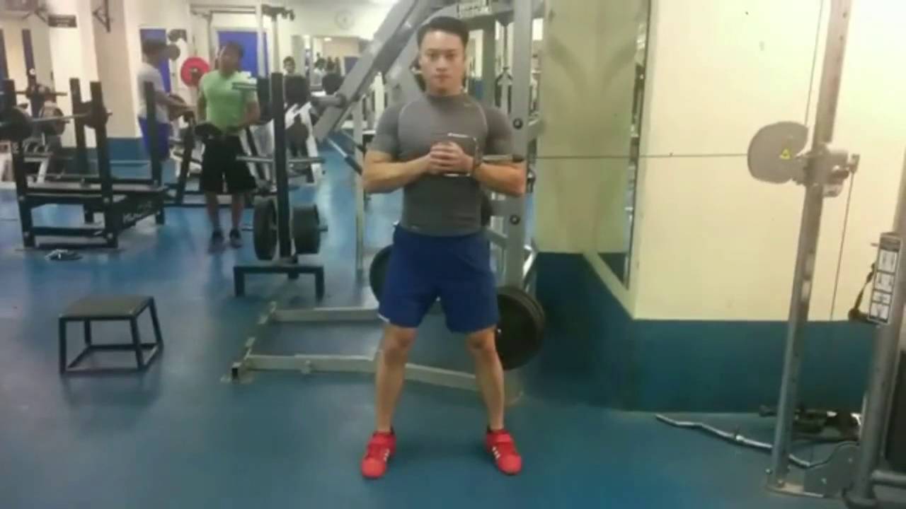 Anti Rotation Pallof Press - YouTube