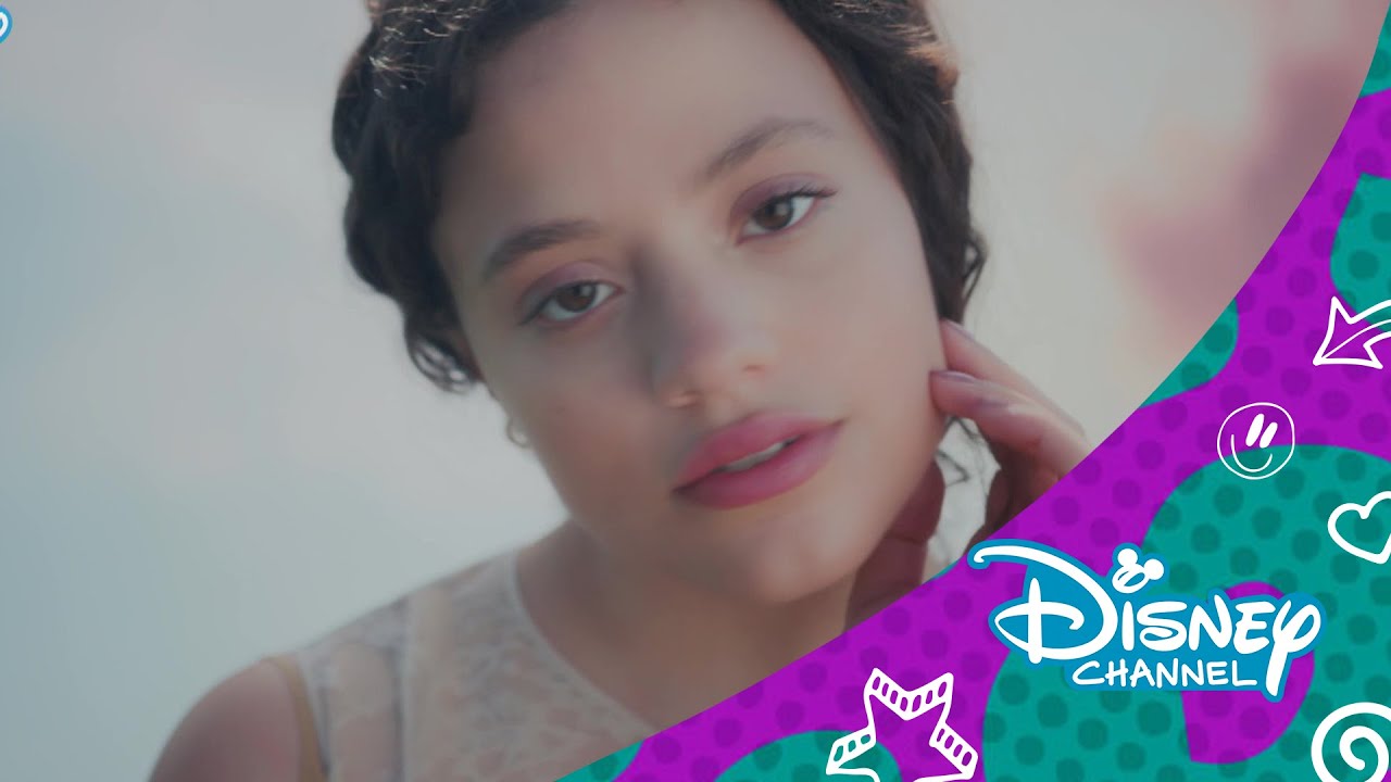 DC Voices: Videoclip Sarah Jeffery - Even the Stars | Disney Channel ...