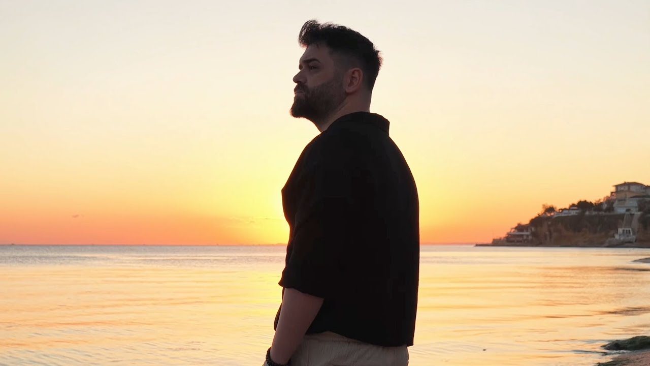 EMRE ALTINEL - AŞKLA YIKANDI (Official Video) - YouTube
