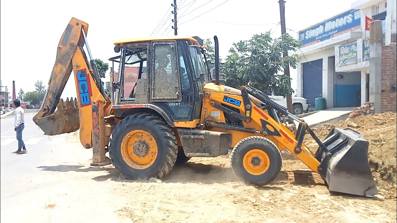 TATA 2518 Truck Fully Loaded Murum Stuck in Mud Rescued by JCB 3dx ...