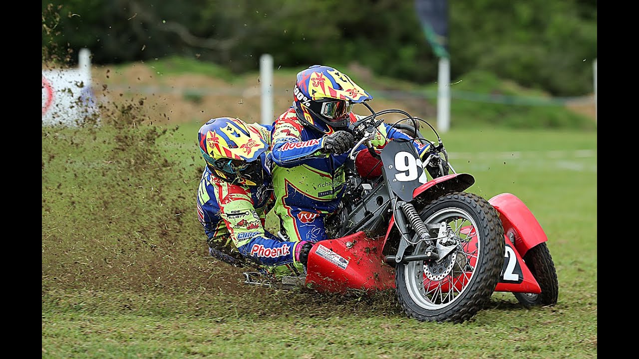 Paul Whitelam, Grasstrack 1000cc RH sidecar rider - YouTube