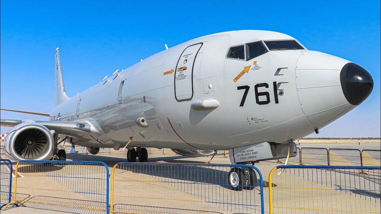 Boeing P8A Poseidon | United States Navy | Dubai AirShow - YouTube