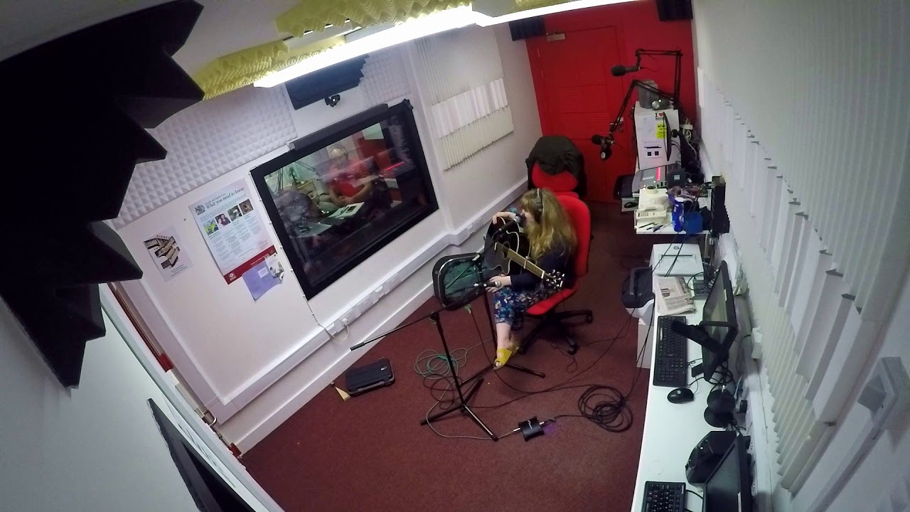 Marina Rolink Live on CamGlen Radio - YouTube