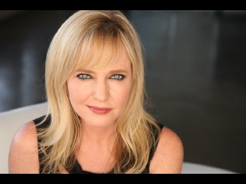 Dr.Chris Interviews Actress Lisa Wilcox - YouTube