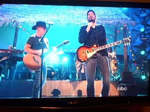Elan & The Wailers at the CMA's