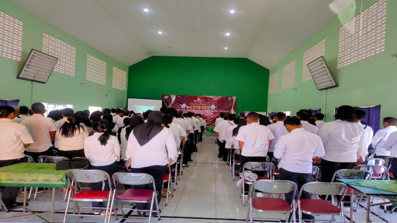 Kumpulan Meme Absurd yang saya temukan di Pelantikan KPPS (10) - YouTube