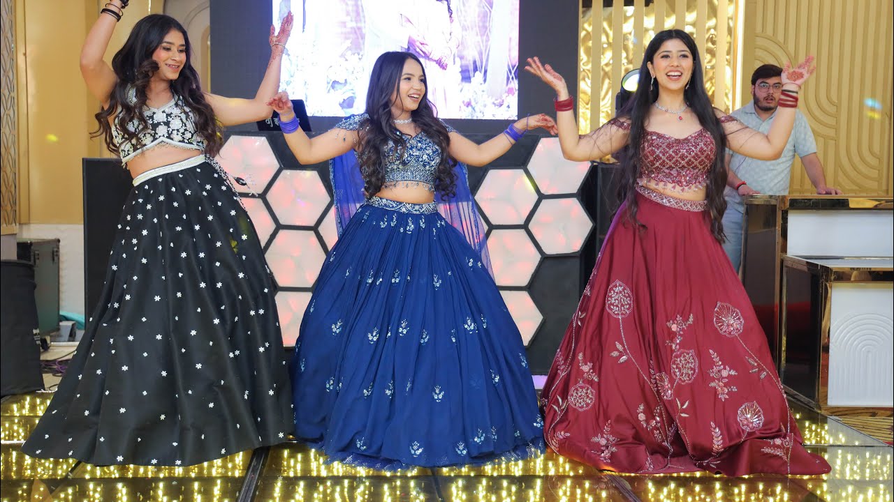 Dance performance by cousins ️ | 2 dharri talwar| saree ke fall sa ...