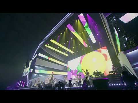 Shinee world in Tokyo Dome _ Downtown baby Live
