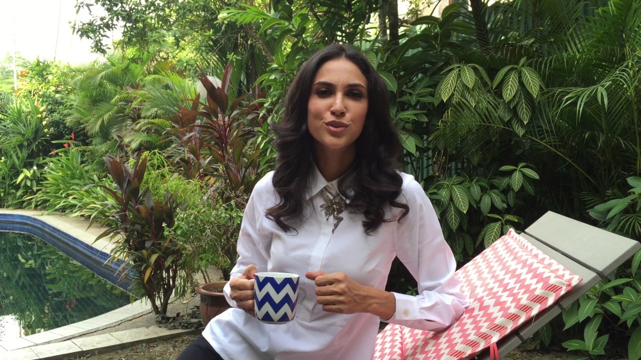 I love waking up with Tea Bird Green Tea ;0) - YouTube