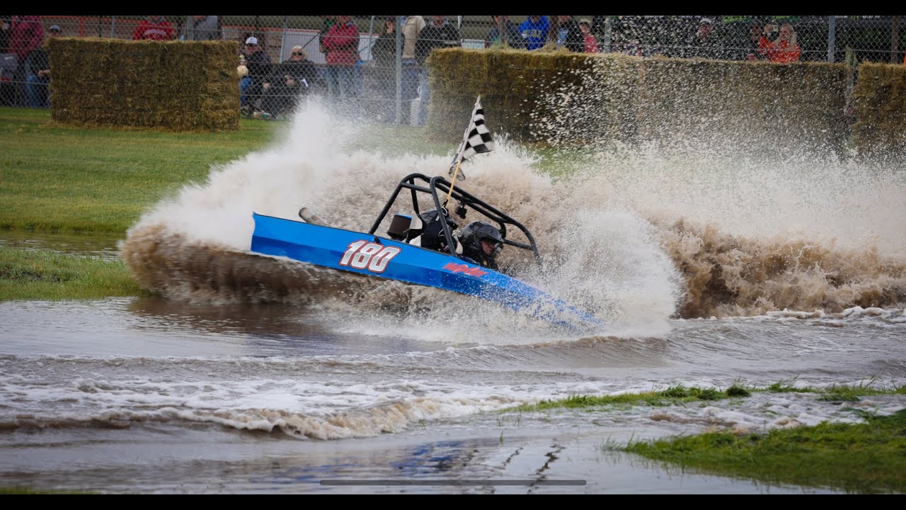 180 JOLLY ROGERS Winning Run 400 CLASS at Webbs Slough APBA Race #1 6 ...
