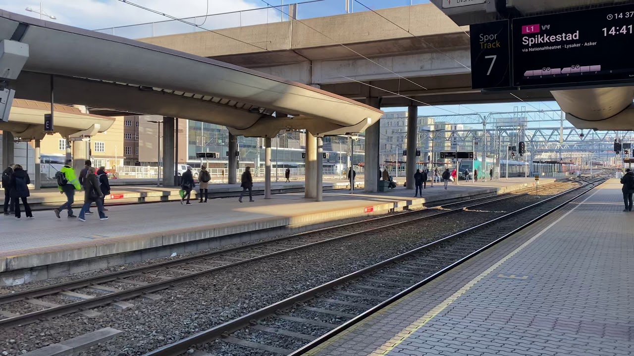 Nsb(Vy) Type 74 Arrives At Oslo Central Station From Eidsvoll 😀😀😀 - YouTube