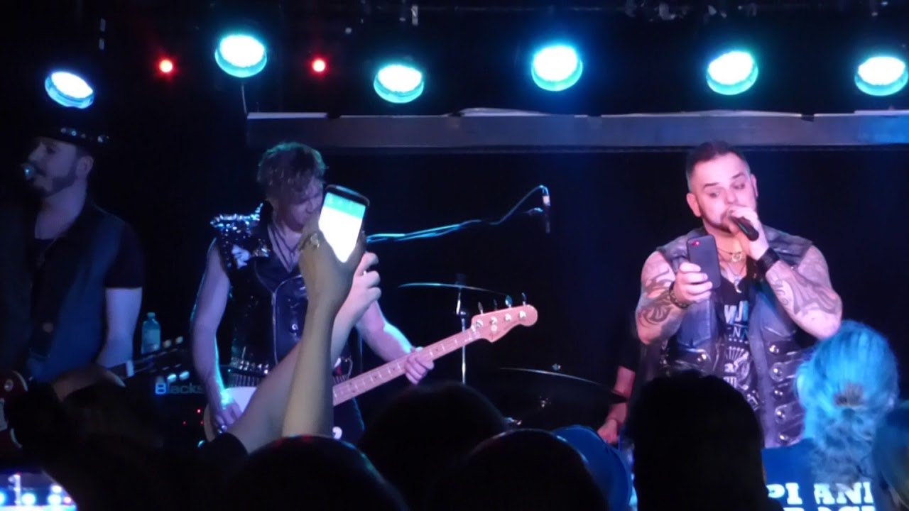 Haunt Me ' Live ' GIN ANNIE Slade Rooms 26 January 2019 ( Tribute To ...