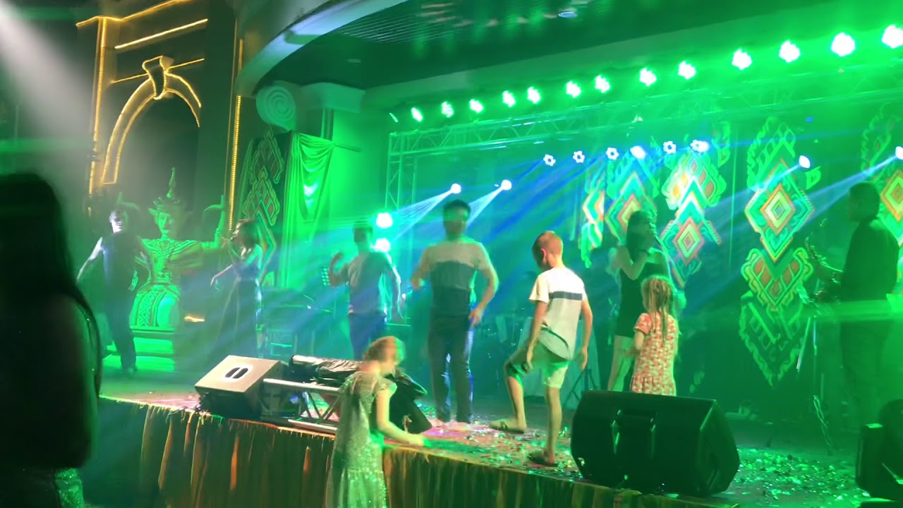 Act.band in - YouTube