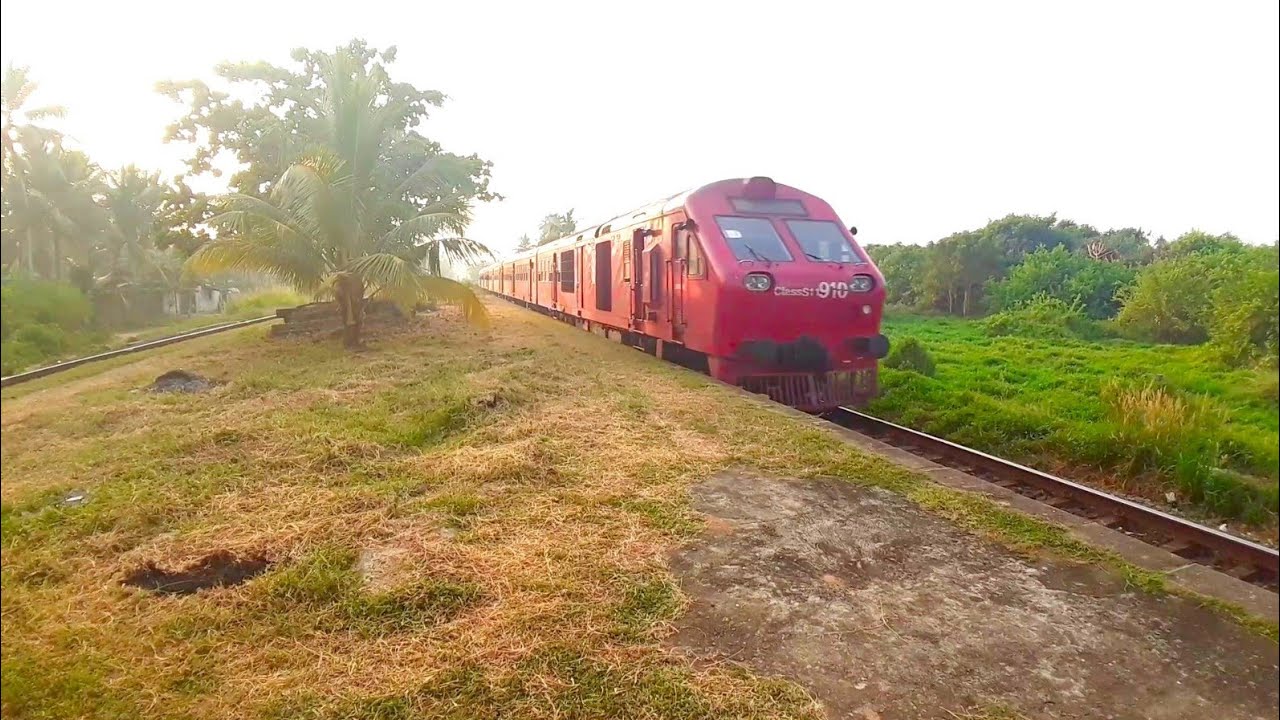 Class S11 Double Set passing Pinwatta Railway Station - YouTube