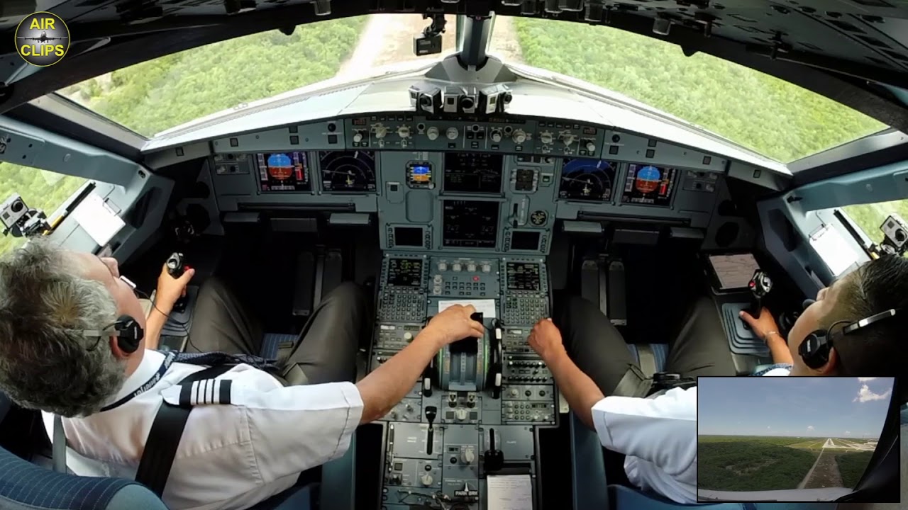 CLEAN Cockpit! Interjet A321 nicely landed in tropical Cancun Airport ...