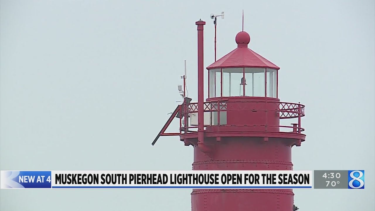 Muskegon South Pierhead Lighthouse open for the season - YouTube